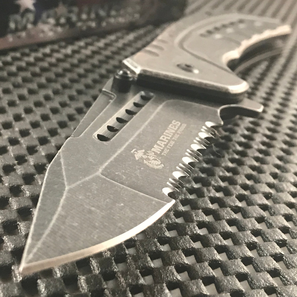 8.25" USMC MARINES TACTICAL SPRING ASSISTED TACTICAL POCKET KNIFE